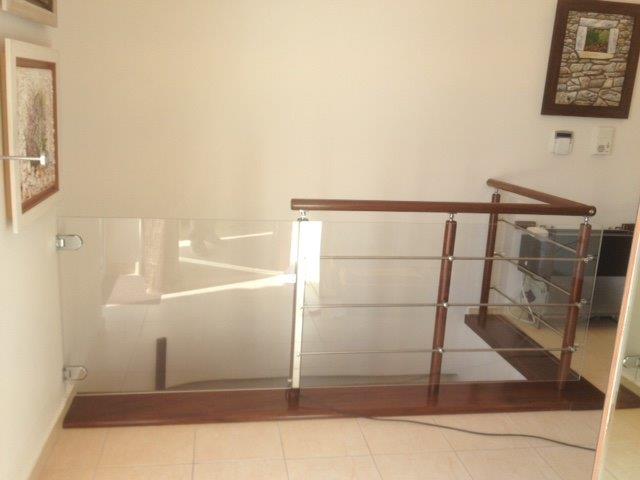 Προστατευτικα εσωτερικού μπαλκονιου plexiglass κατασκευή