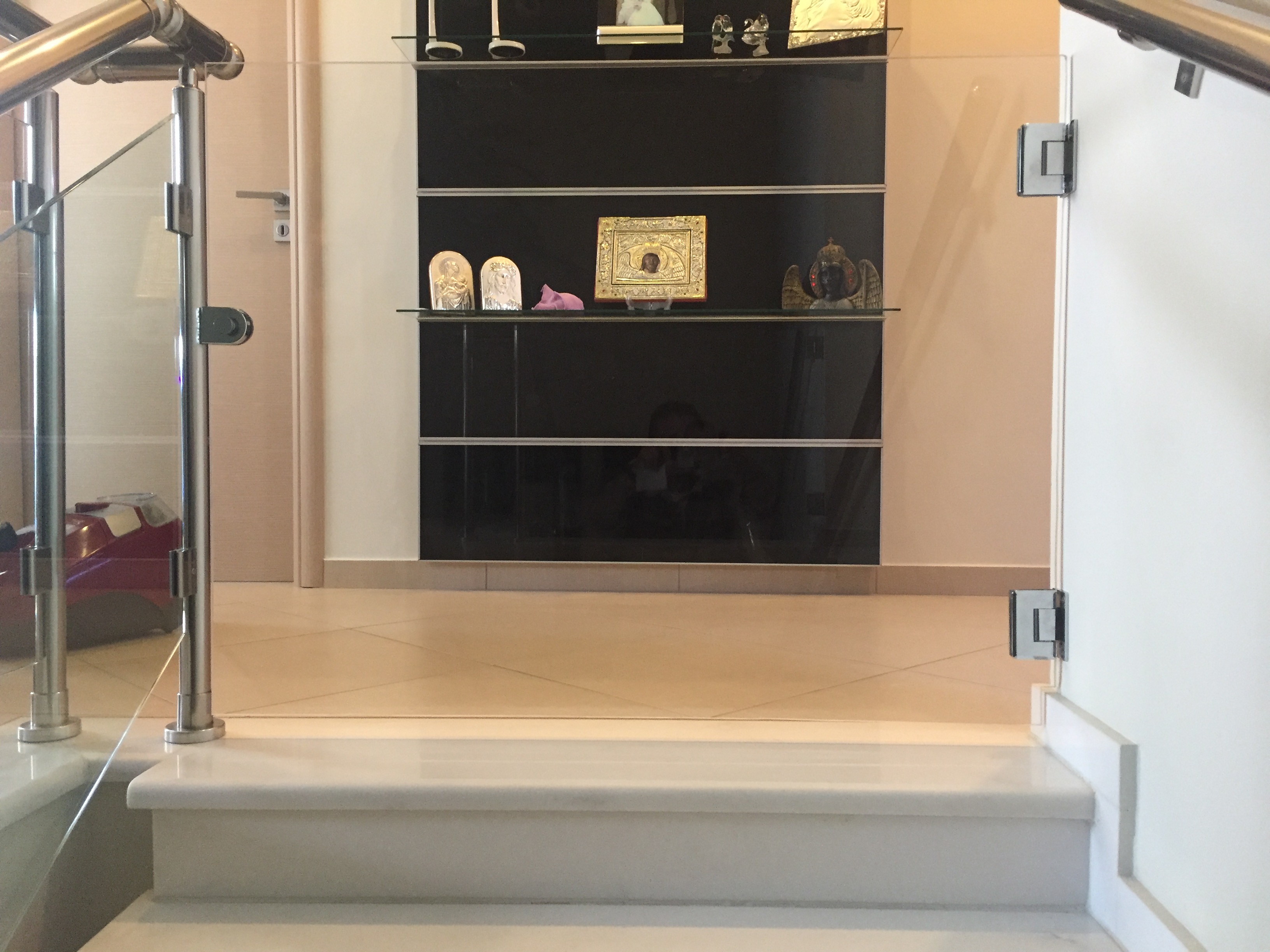 Προστατευτικά Μπαλκονιών από Plexiglass