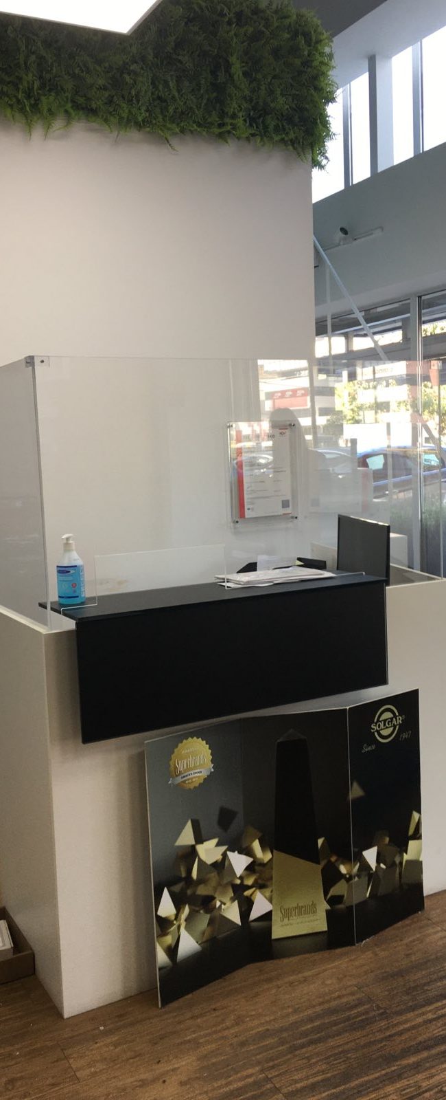 ΠΡΟΣΤΑΤΕΥΤΙΚΟ ΡΕΣΕΨΙΟΝ PLEXIGLASS