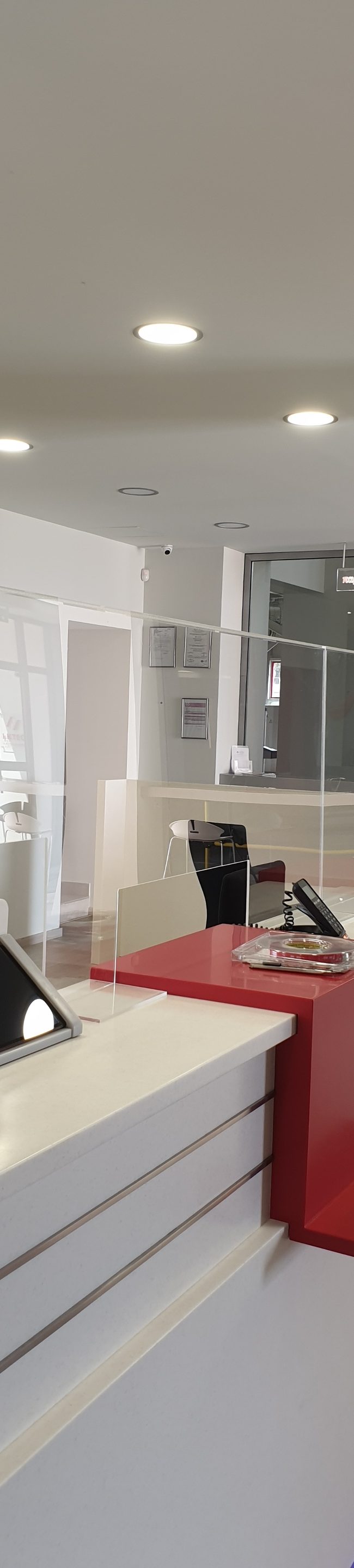 PLEXIGLASS ΠΡΟΣΤΑΤΕΥΤΙΚΟ ΤΑΜΕΙΩΝ